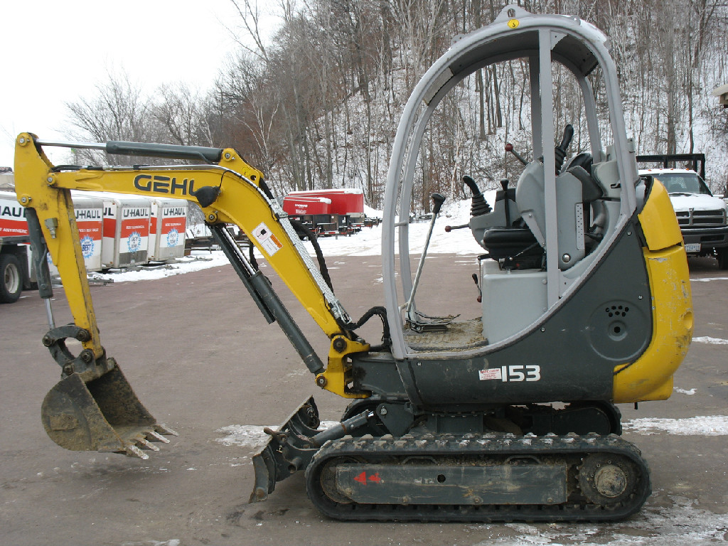 Excavators & Trenchers - Riverbend Rental Mankato